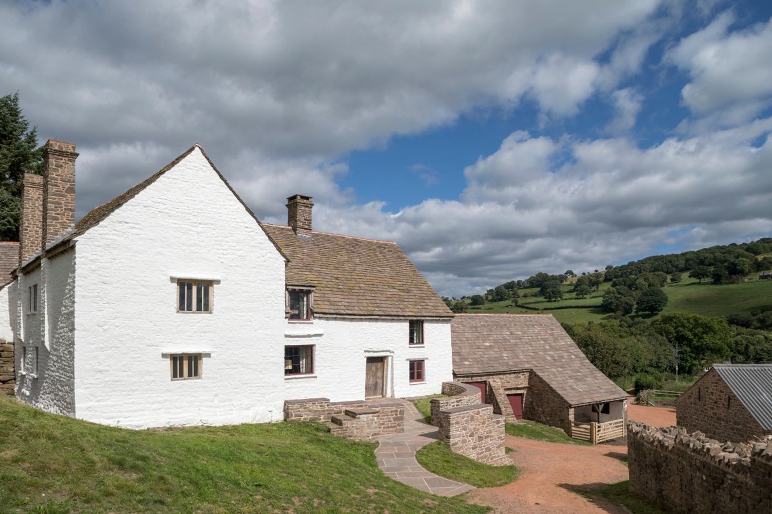 Holiday at Llwyn Celyn in Cwmyoy, Monmouthshire | The Landmark Trust
