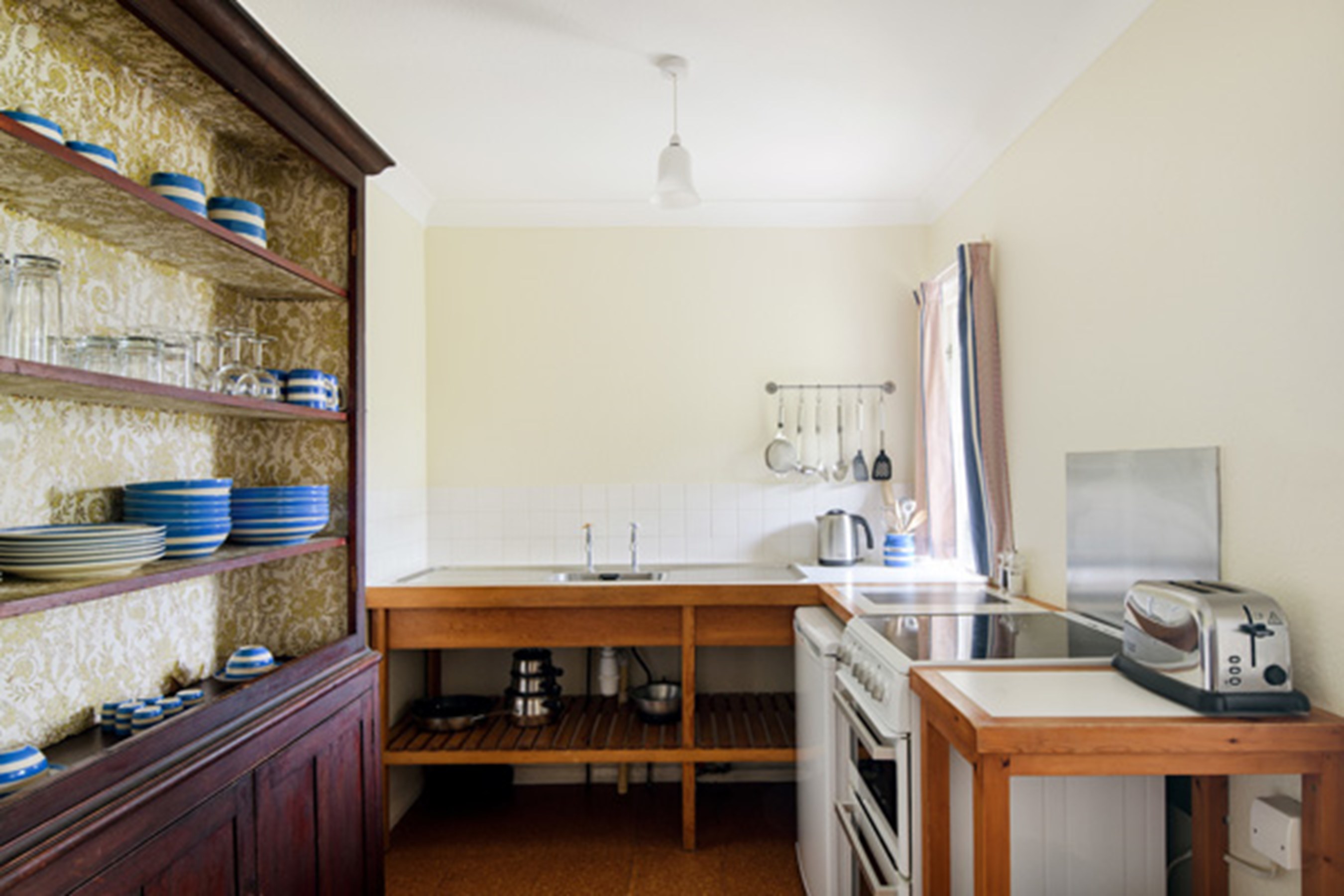 Bramble Villa West